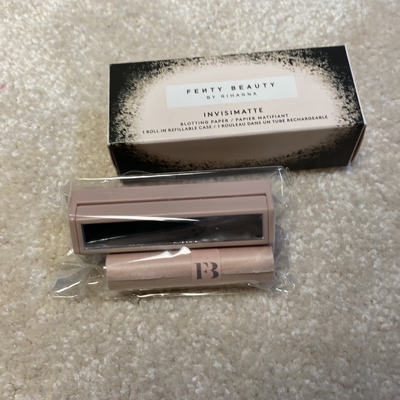 Fenty Beauty | Makeup | New Fenty Beauty Invisimatte Blotting Paper ...